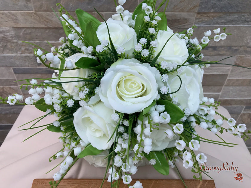 Fresh Look Ivory Roses With Lily of the Valley *Special Edition ...